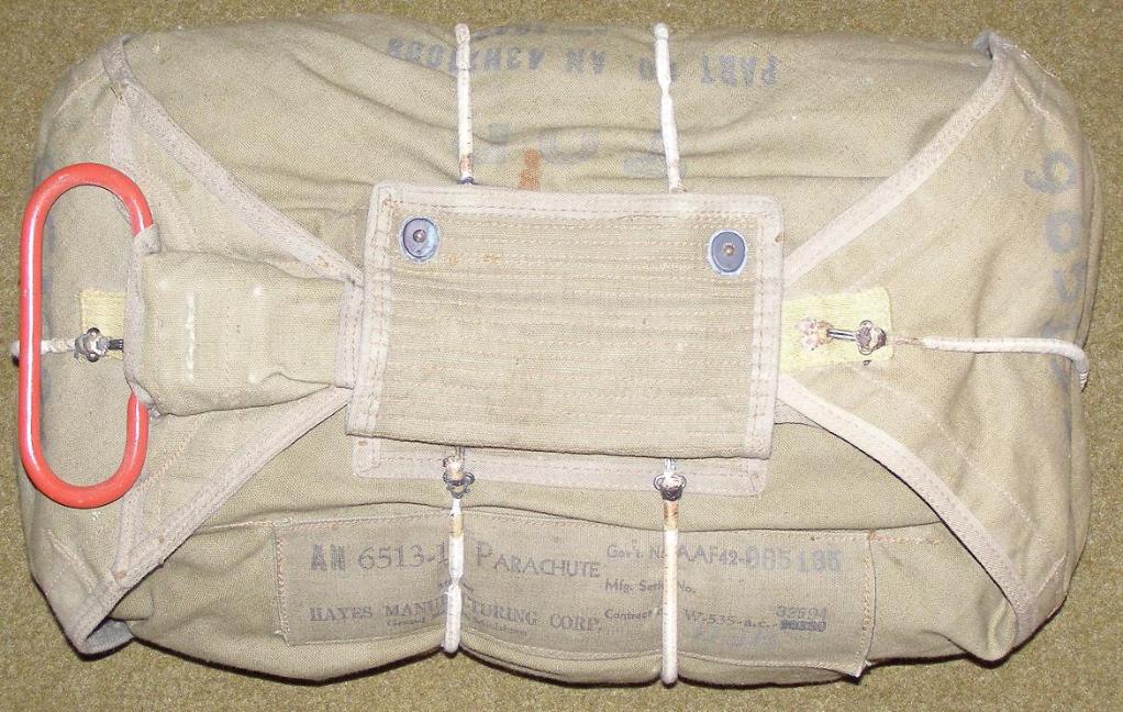 Parachute Reserve Model T-5 Hayes Mfg Corp 1943